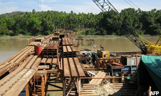 Authorities of Dawei deep seaport threaten land owners to sell at low ...