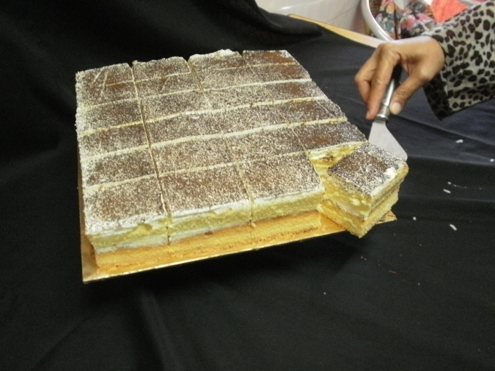 Zara ♥ Baking: Contoh kek yang saya pelajari di kelas Pn. Azimah.