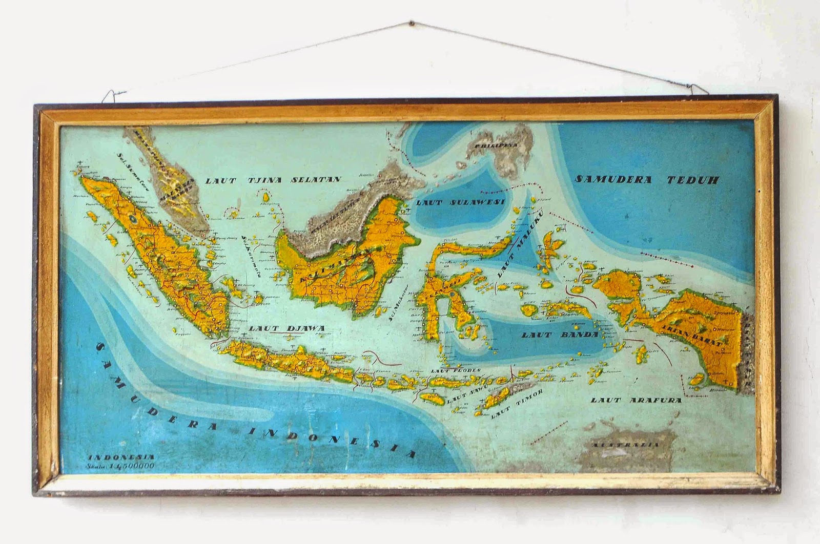 Old Vintage Gallery: Peta Indonesia Djadoel Circa 1960