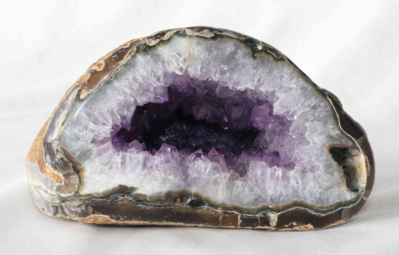 Pietre, Cristale si Geode: Geoda