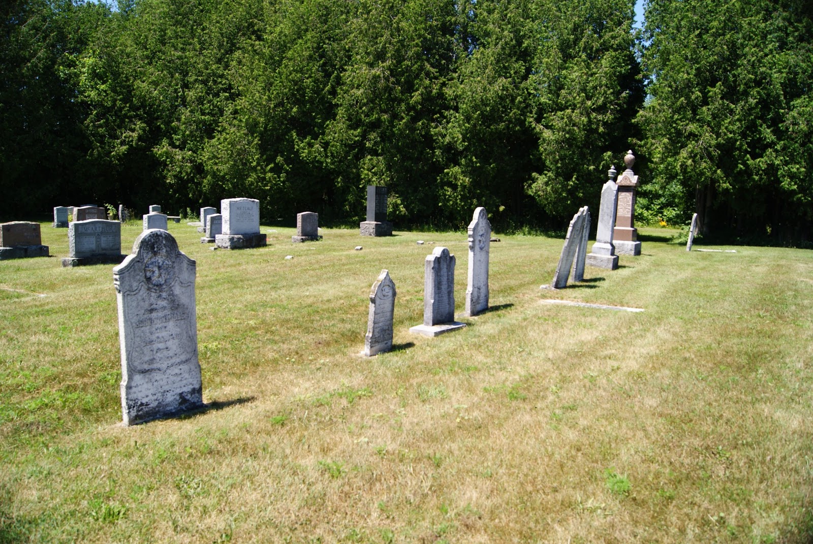 The Jolly Taphophile (Graveyard Junkie): The Little Brick Church ...