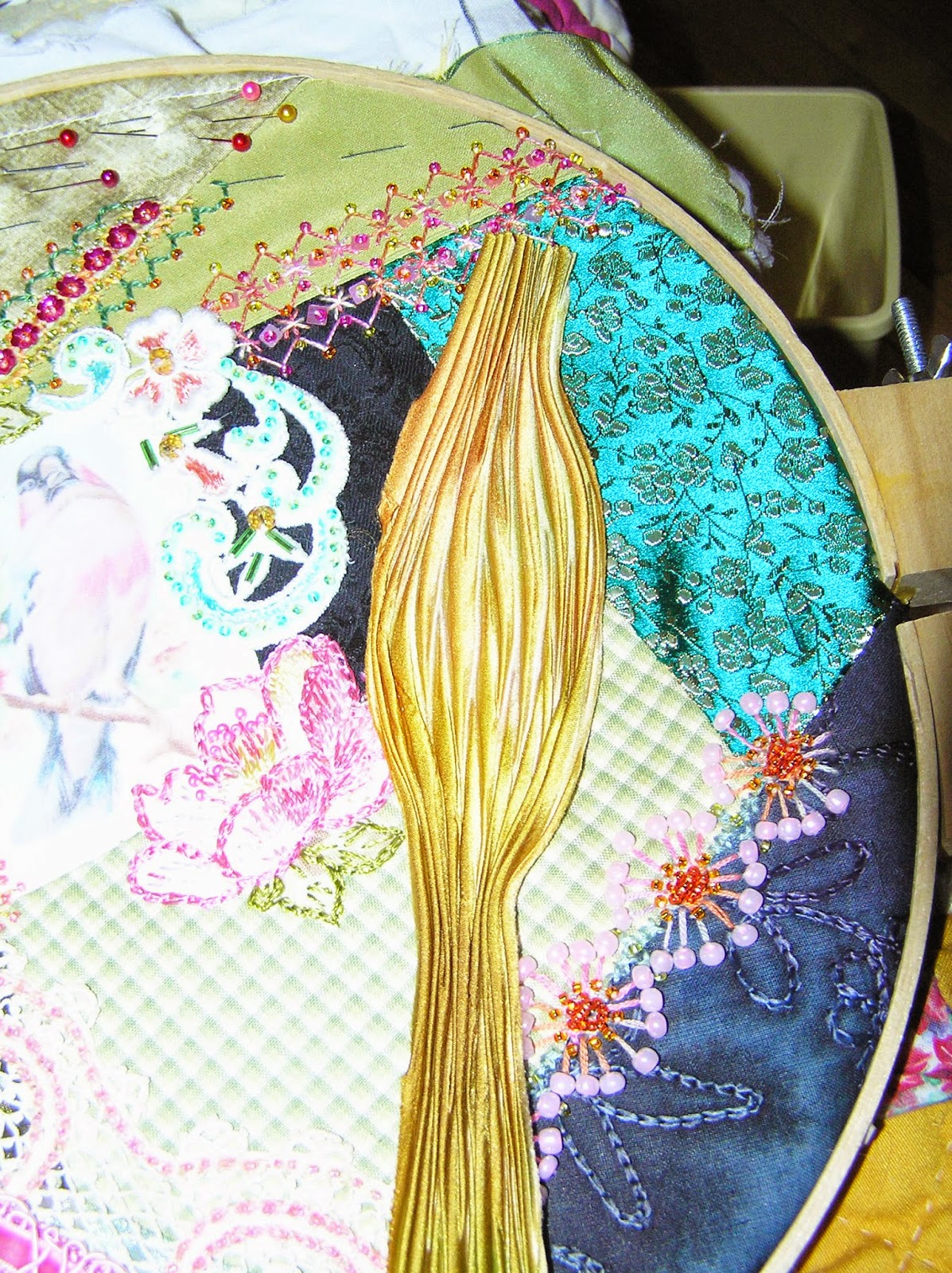 Kitty And Me Designs: Shibori Ribbon Easy Tutorial