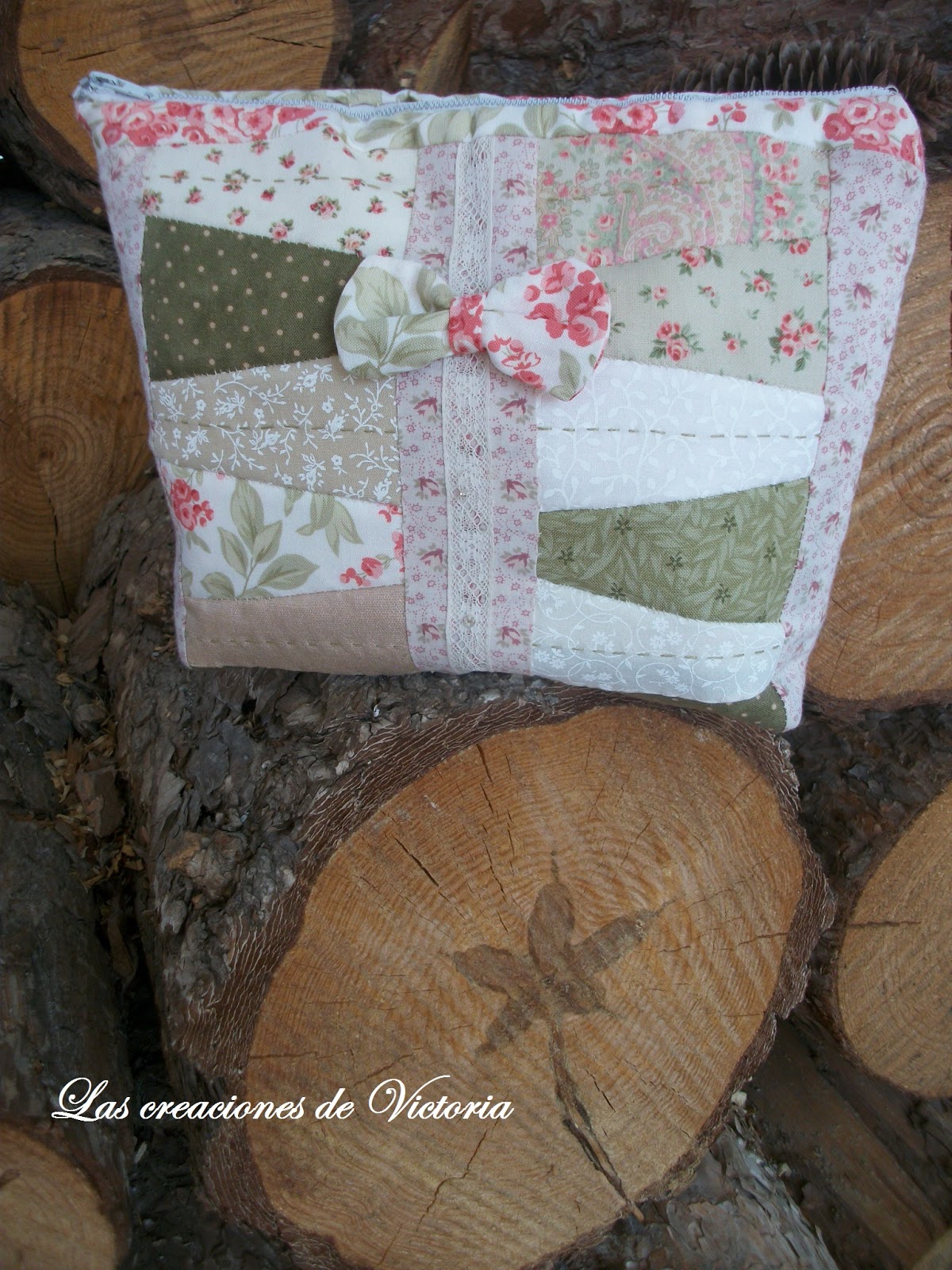 Las creaciones de Victoria: Neceser de patchwork para la piscina o ...