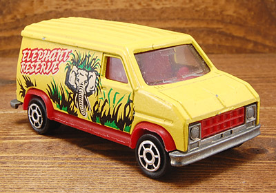 重量級の存在感あり！MAJORETTE CARS FOURGON VAN