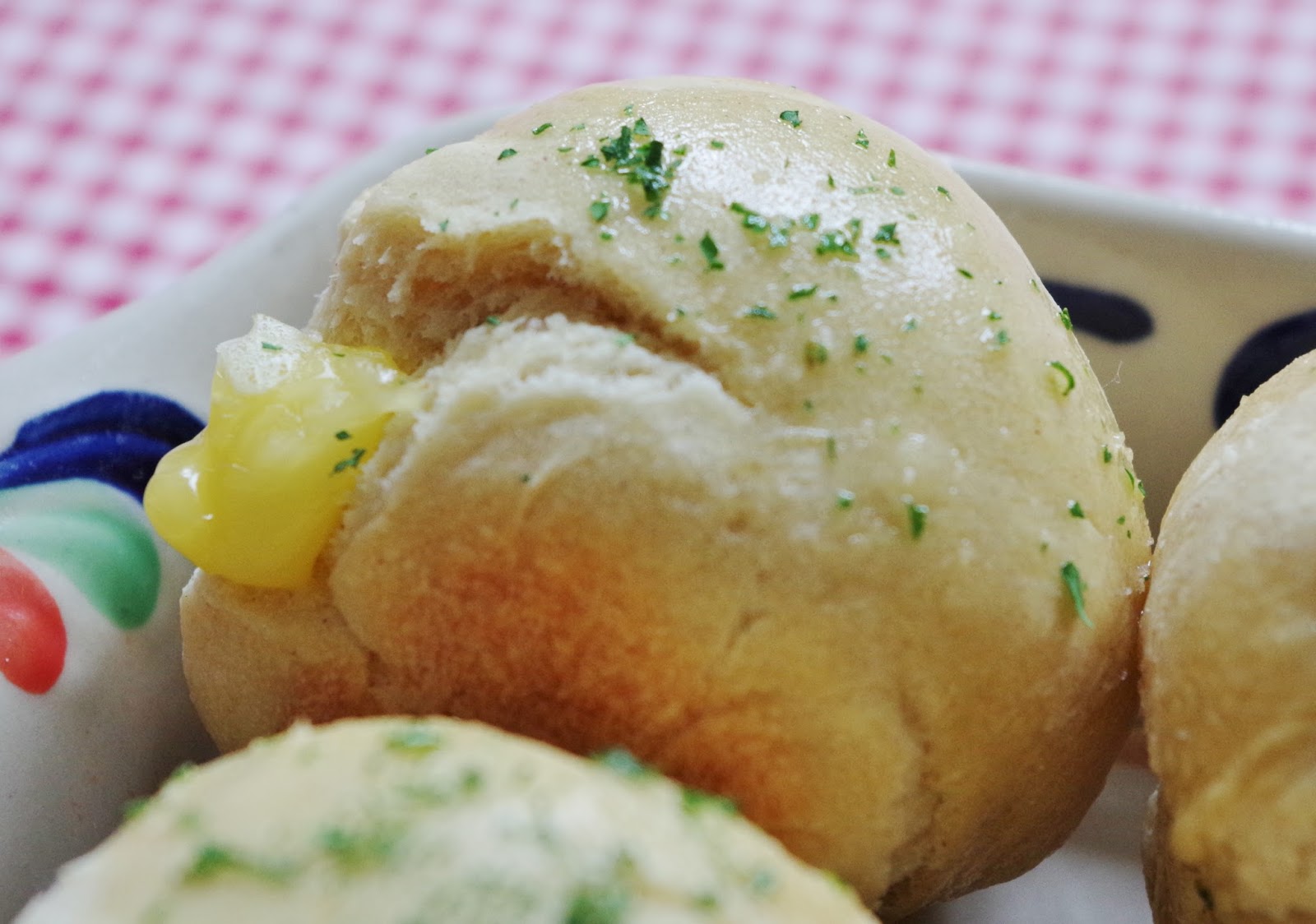 Cheesy Garlic Dough Balls with Violife |Euphoric Vegan