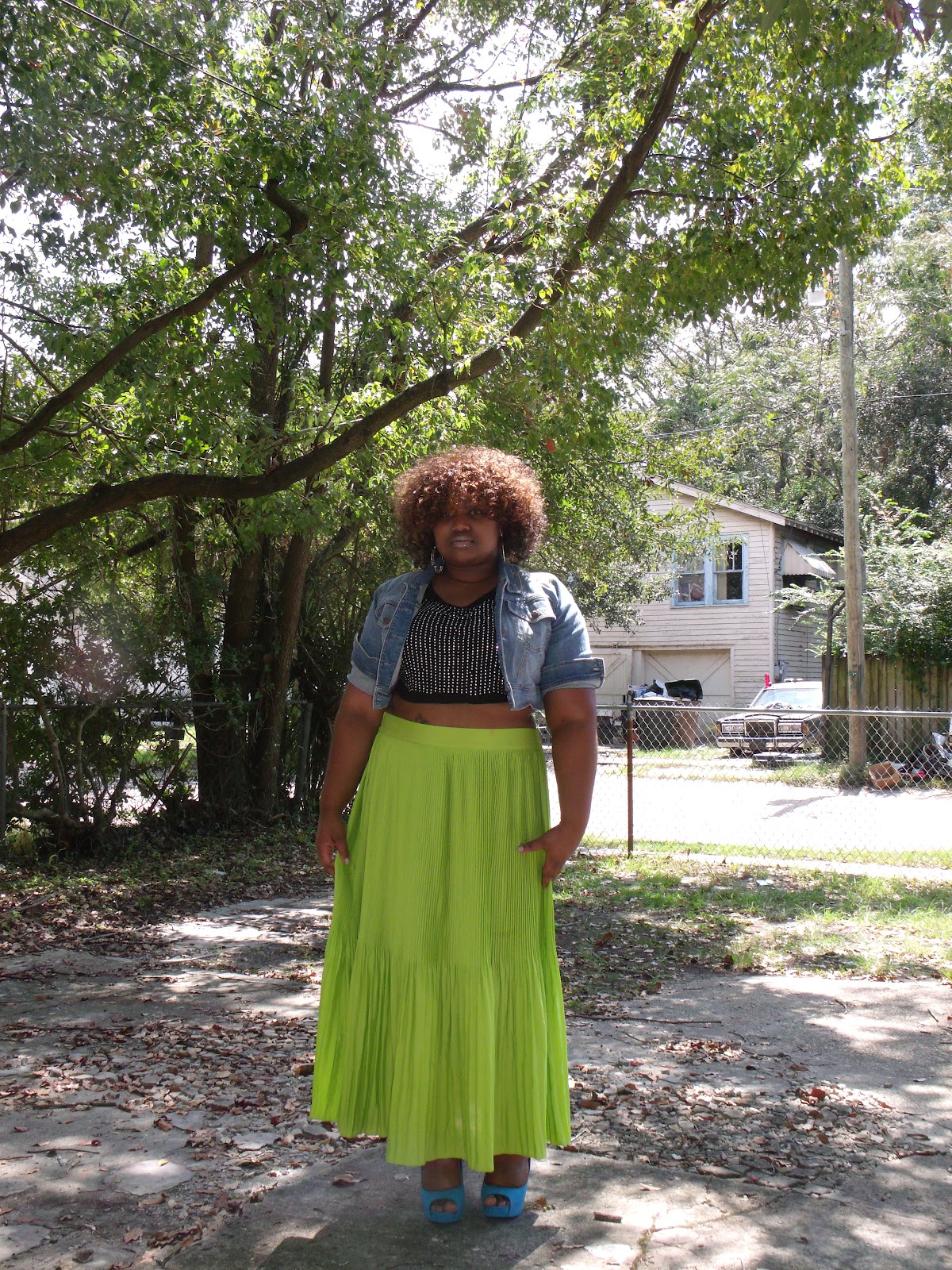 Kelly Monroe: OOTD: Crop Top & Maxi