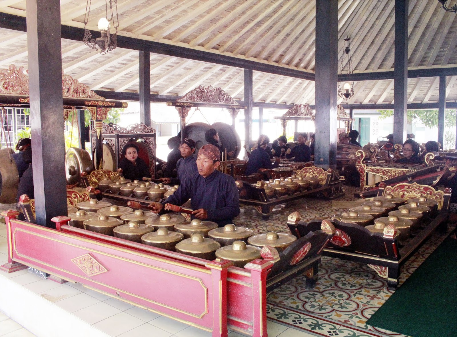 Nama-nama Gamelan Jawa dan Sejarahnya - WEB | LOVEHEAVEN 07