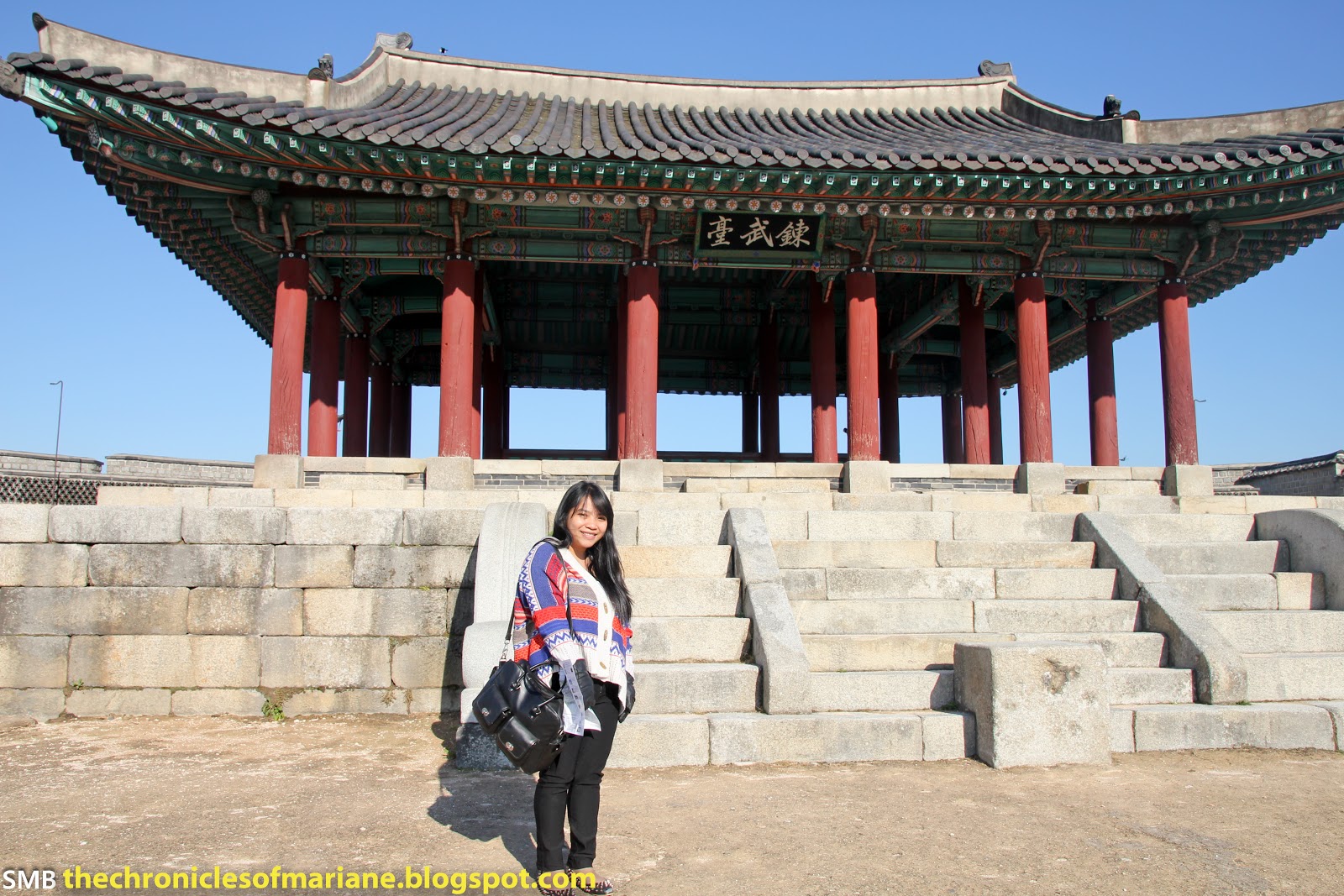 Suwon Hwaseong Fortress and Korean Folk Village, Yongin, Gyeonggi-do ...