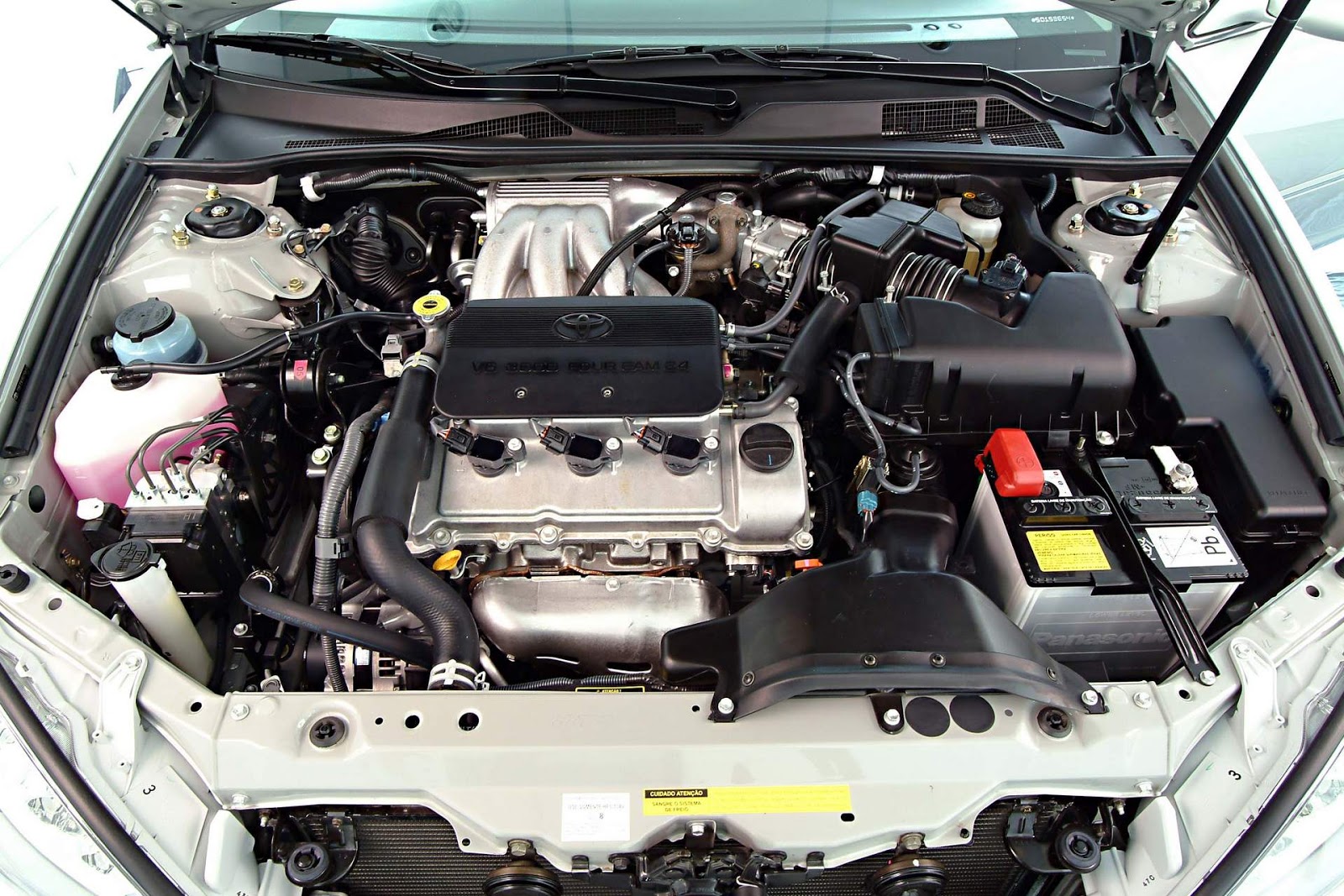 Toyota Camry 2003: fotos, consumo, desempenho - detalhes