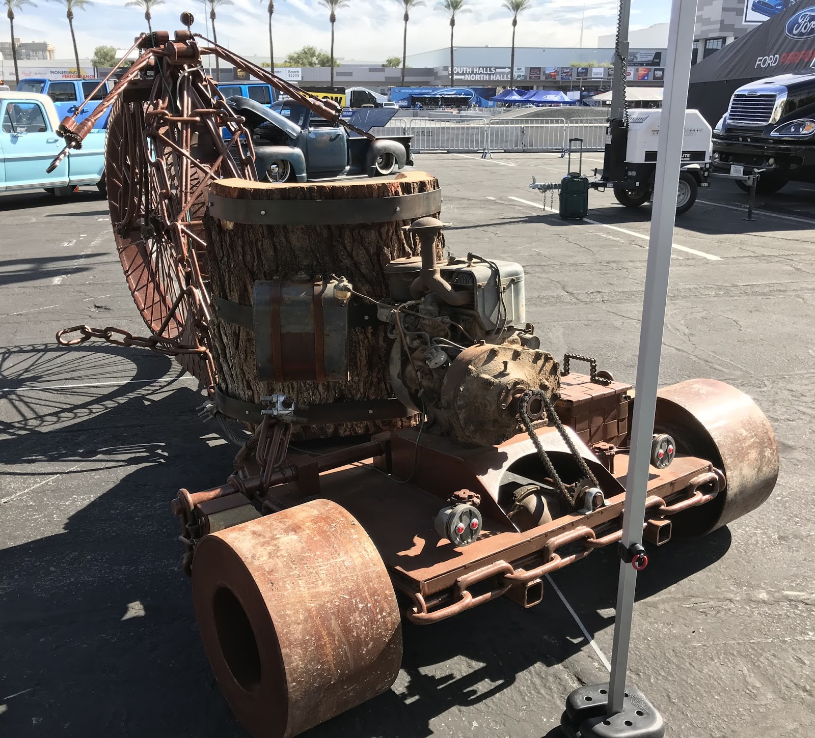 Just A Car Guy: perhaps the most unusual 3 wheeler I've seen