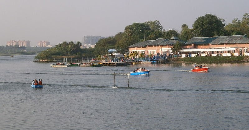 Tamilnadu Tourism: Muttukadu boat house