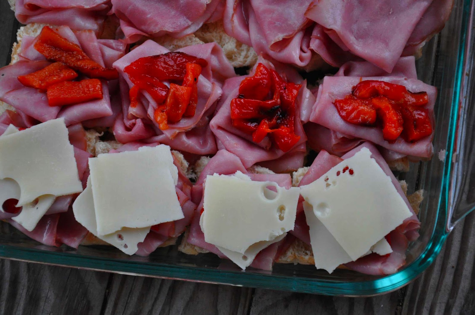 Maple Macaroni: Ham Party Sandwiches with Roasted Red Pepper