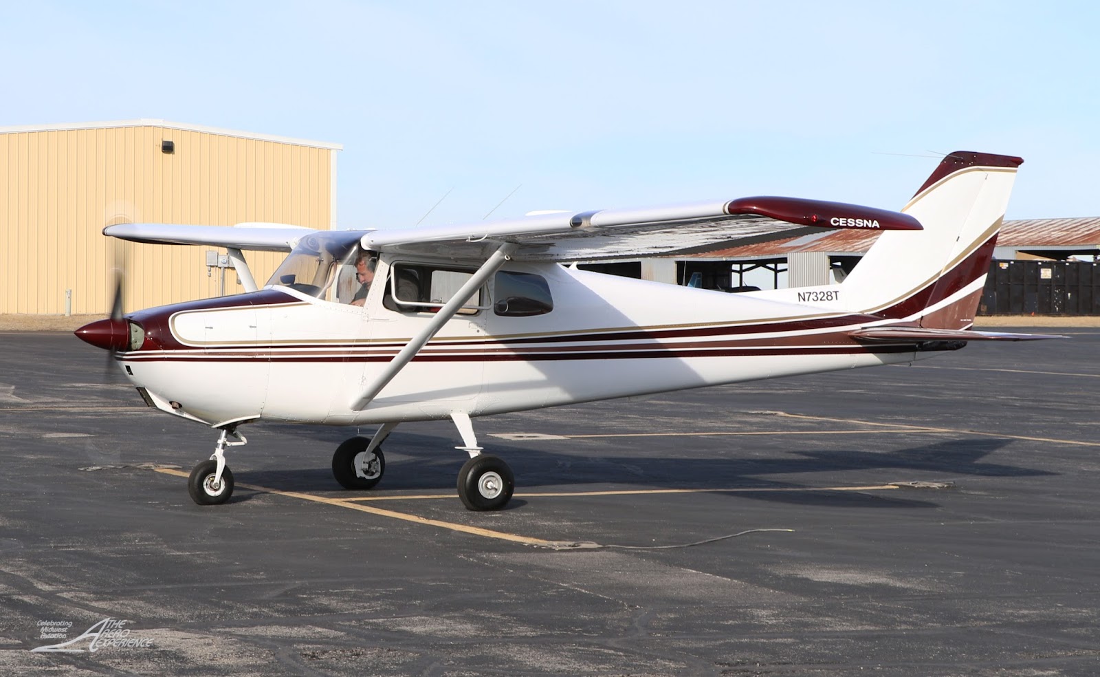 The Aero Experience: Midwest Plane Jane: Classic 1960 Cessna 172 Takes ...