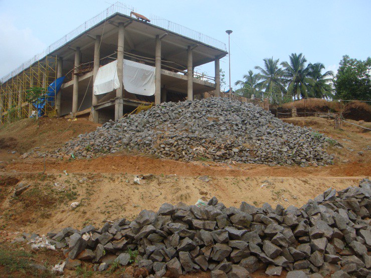Marakada Mutt Construction ~ Sri Guru Parashakthi Mutt Marakada