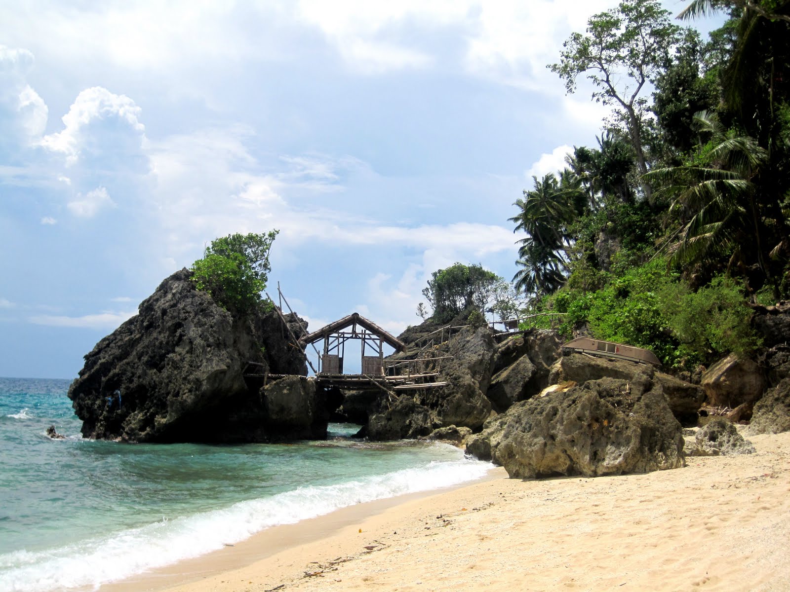 HAPPY TRAVELS: GUISI CLEARWATER RESORT