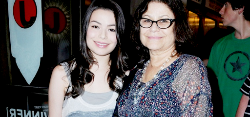 Miranda Cosgrove: Kæreste, formue, rygning, tatoveringer, højde 2018 ...