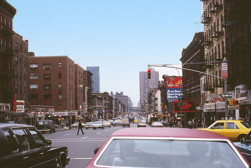 46 Amazing Color Photographs That Capture Street Scenes of New York ...