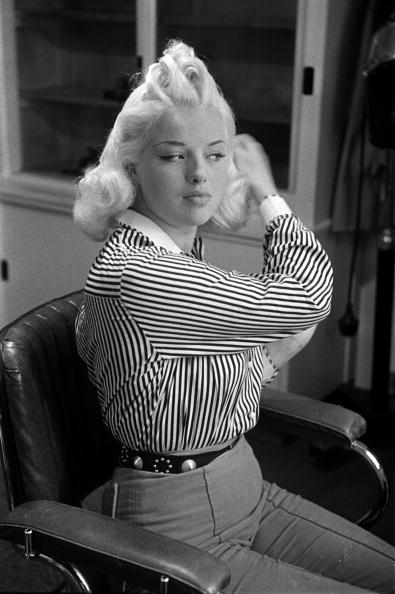 Dazzling Divas: Bombshell Diana Dors Photo Tribute