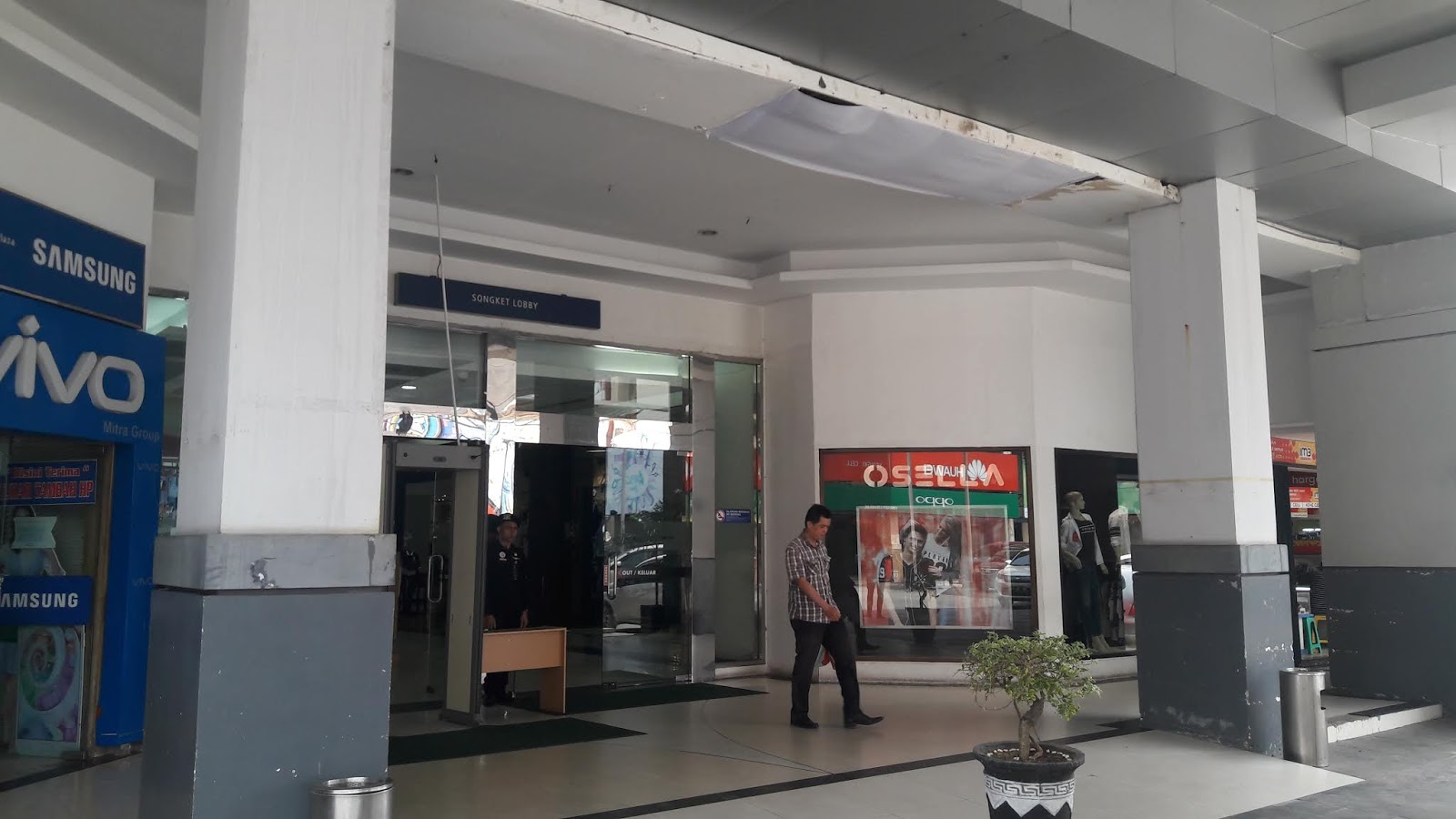 Advertising Indonesia: Profil Mall Palembang Square