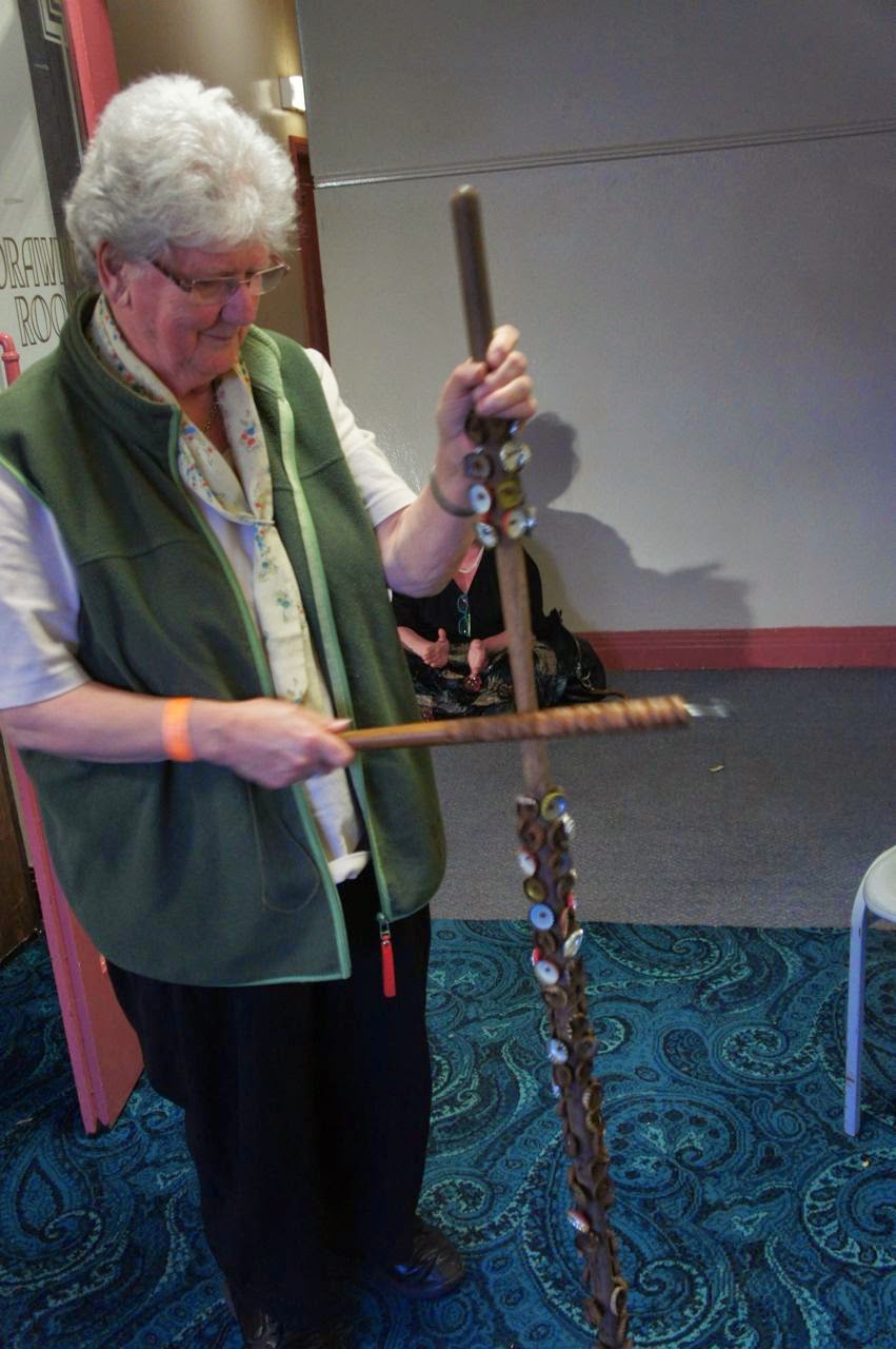 The Bush Music Club: The lagerphone - origins & examples