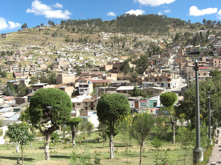 The Kervin Family In Peru
