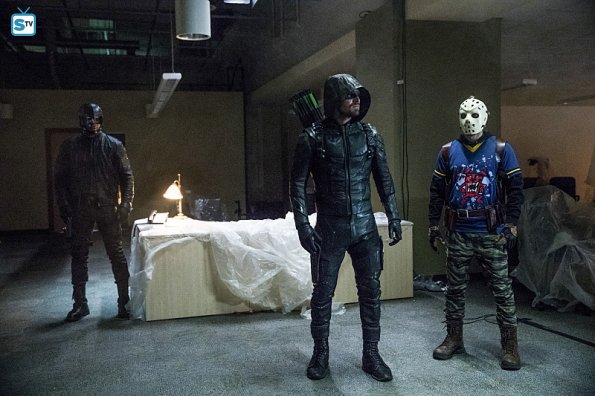 ARROW - Oggi, il finale di metà stagione: GRANDE COLPO DI SCENA in ... ARROW - Oggi, il finale di metà stagione: GRANDE COLPO DI SCENA in ...