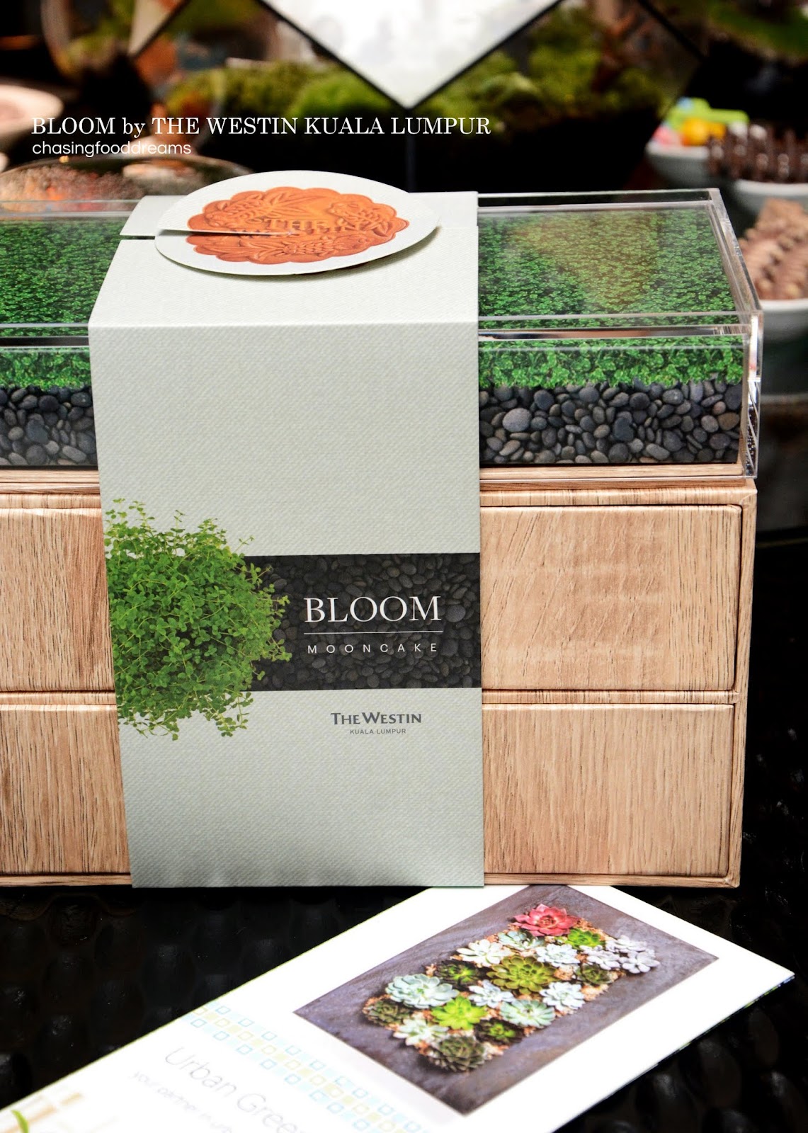 CHASING FOOD DREAMS: BLOOM Mooncakes by The Westin Kuala Lumpur