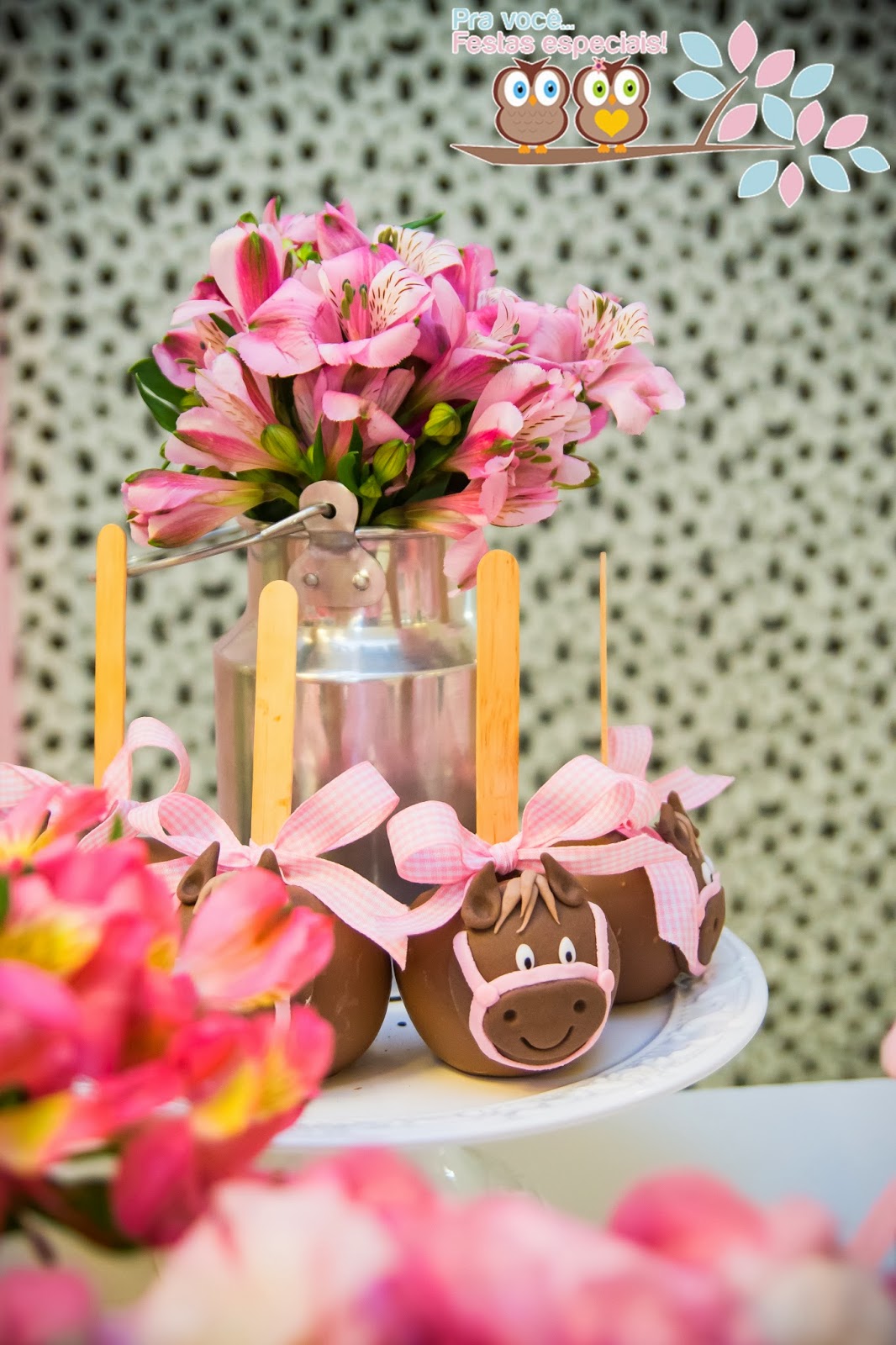 Pra você festas especiais: Fazendinha Rosa