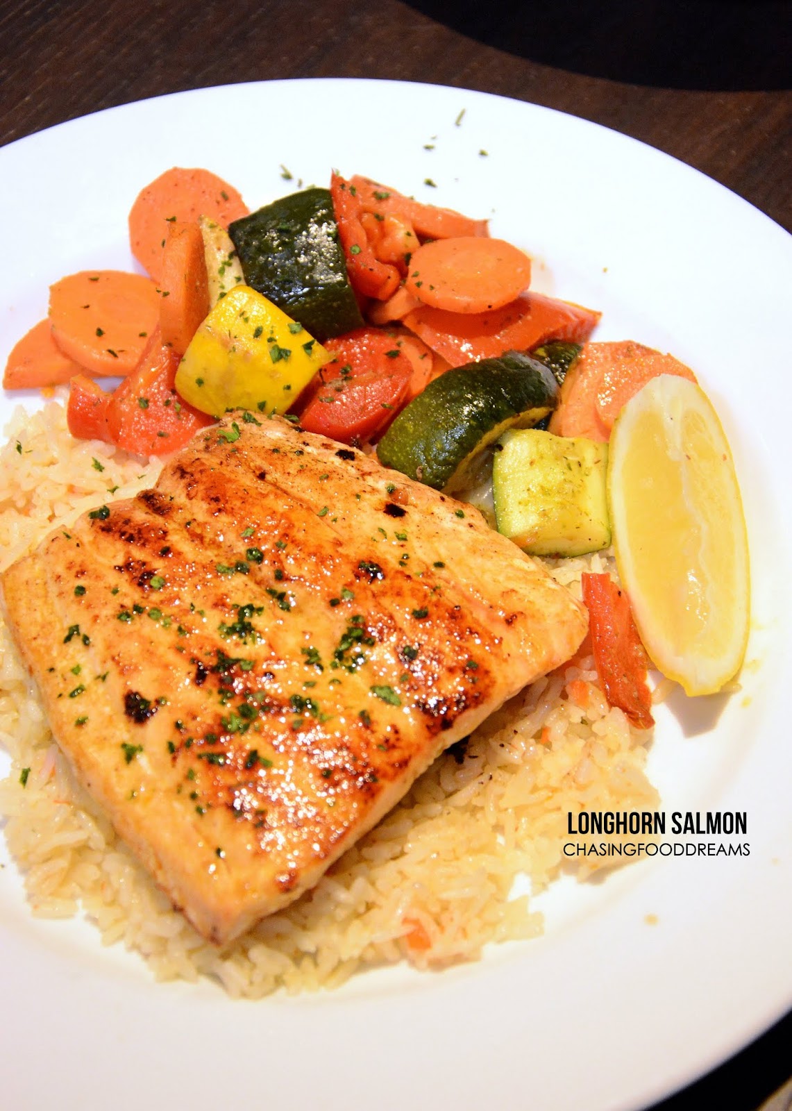 CHASING FOOD DREAMS: Longhorn Steakhouse @ Quill City Mall