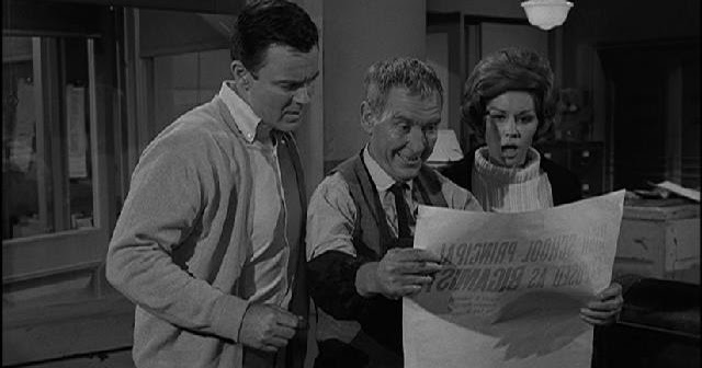 The Twilight Zone Vortex: "Printer's Devil"
