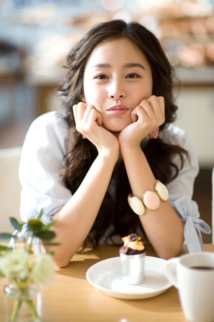 KIM TAE HEE 김태희 / KIM TAE HUI PROFILE PHOTO GALLERY WALLPAPER STATUS ...
