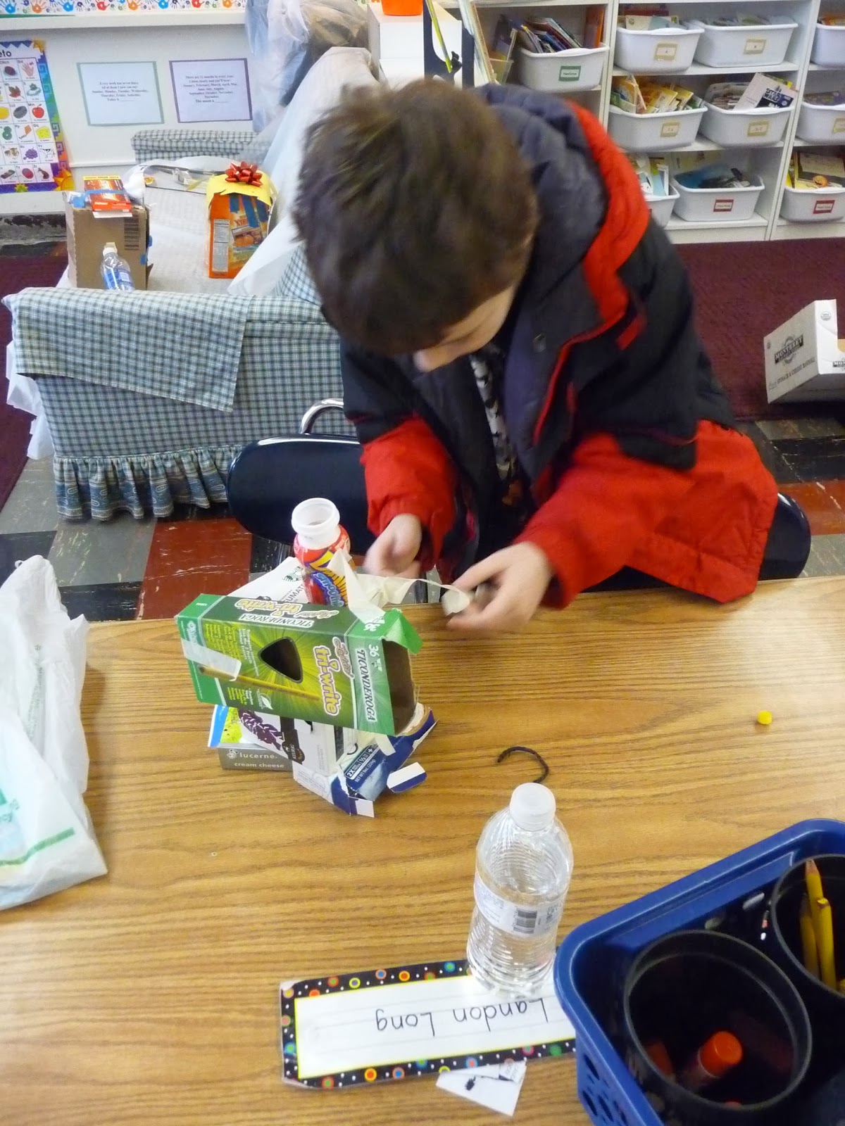 Mrs. Bowers' First Grade Stars: Recycling Creations