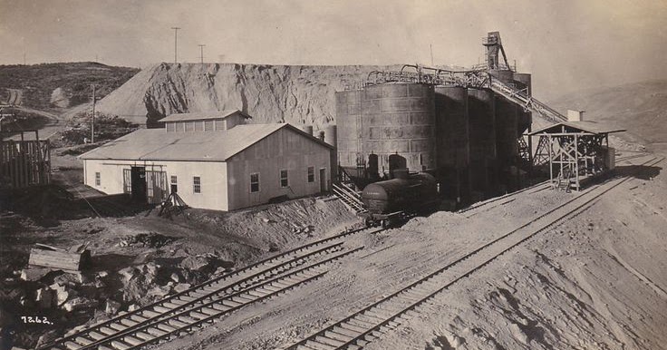 Big Bend Railroad History: Grand Coulee Cement Boxcar Unloading Machine ...