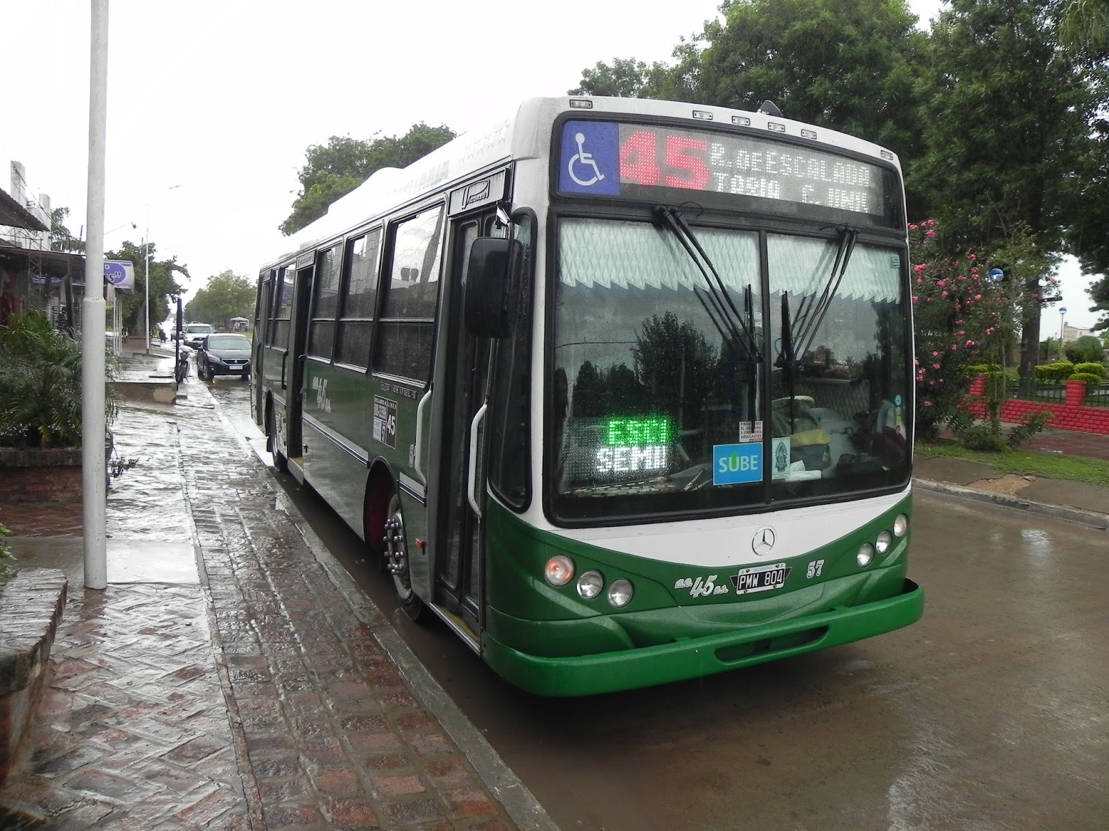 Museo del Colectivo Antiguo: Viaje solidario de la linea 45 S.A 3º Parte