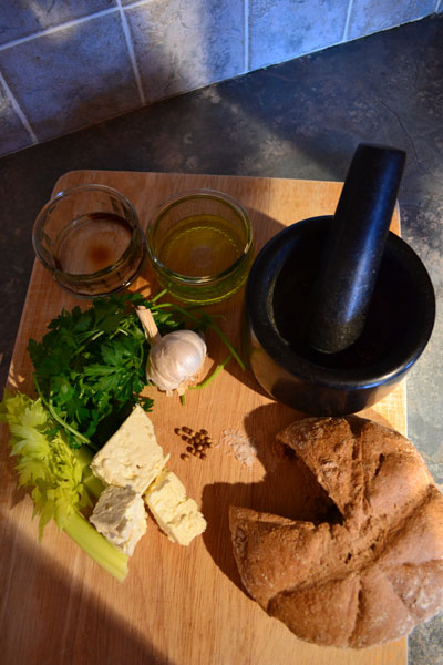 Pass the Garum: Moretum