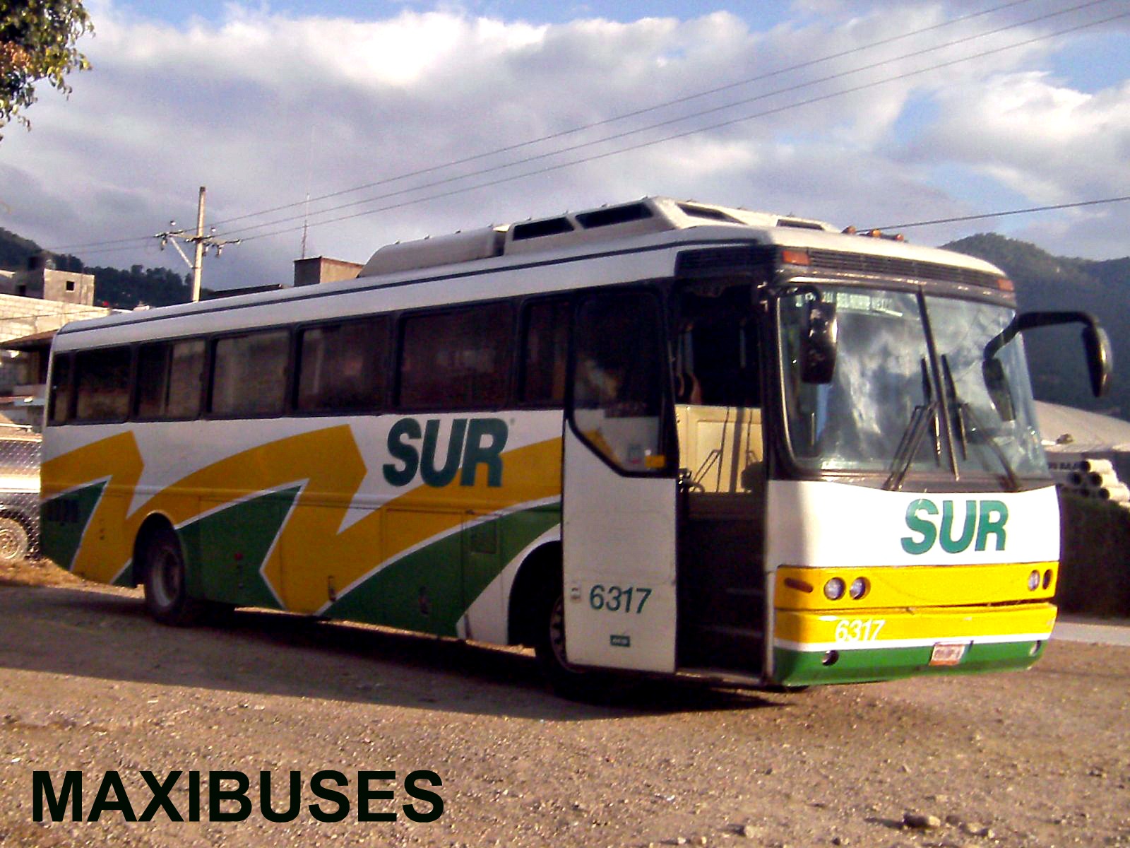MAXIBUSES: AUTOBUSES DEL SUR