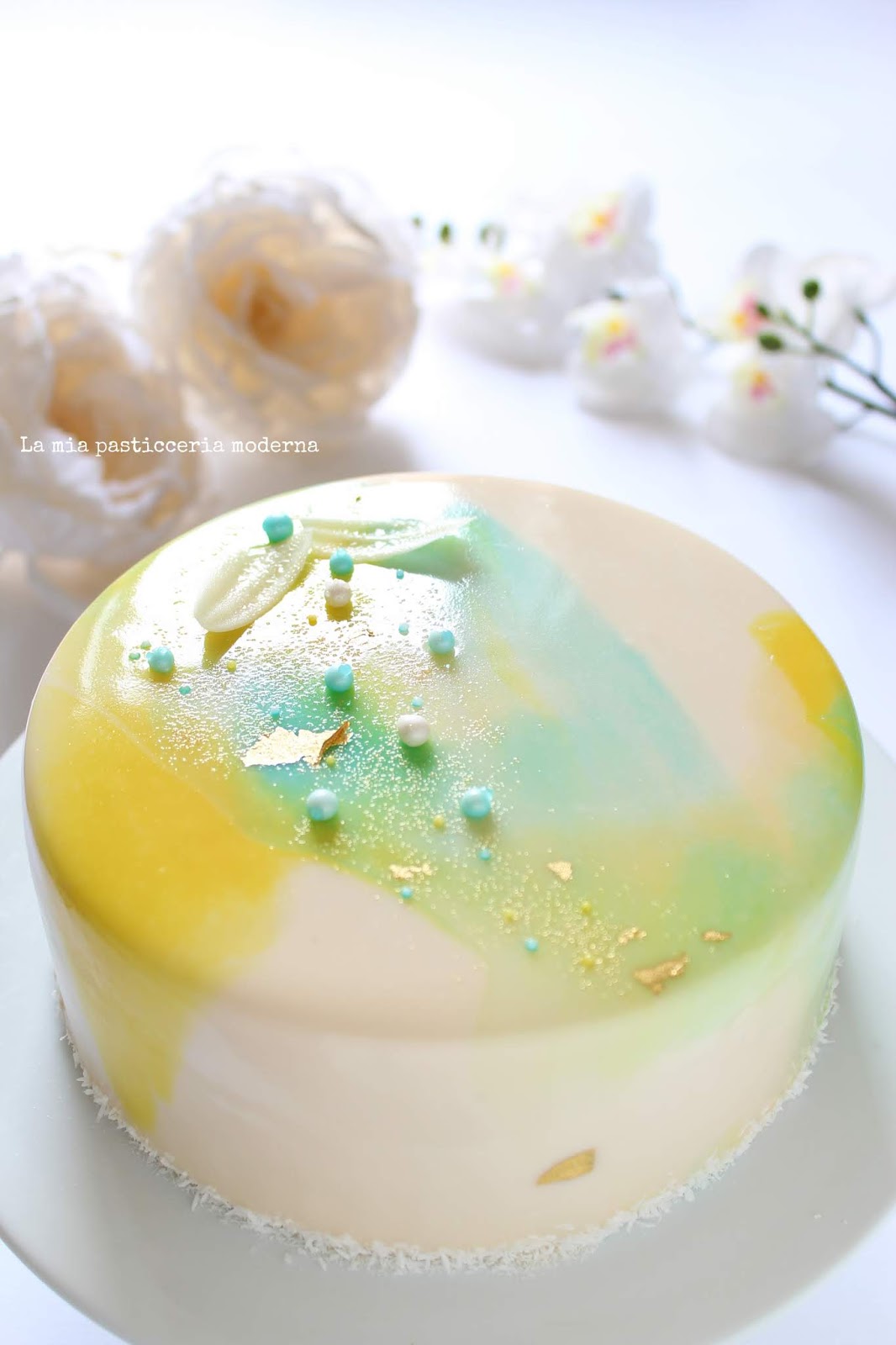 La mia pasticceria moderna: Torta con cremoso di yogurt alla fragola ...