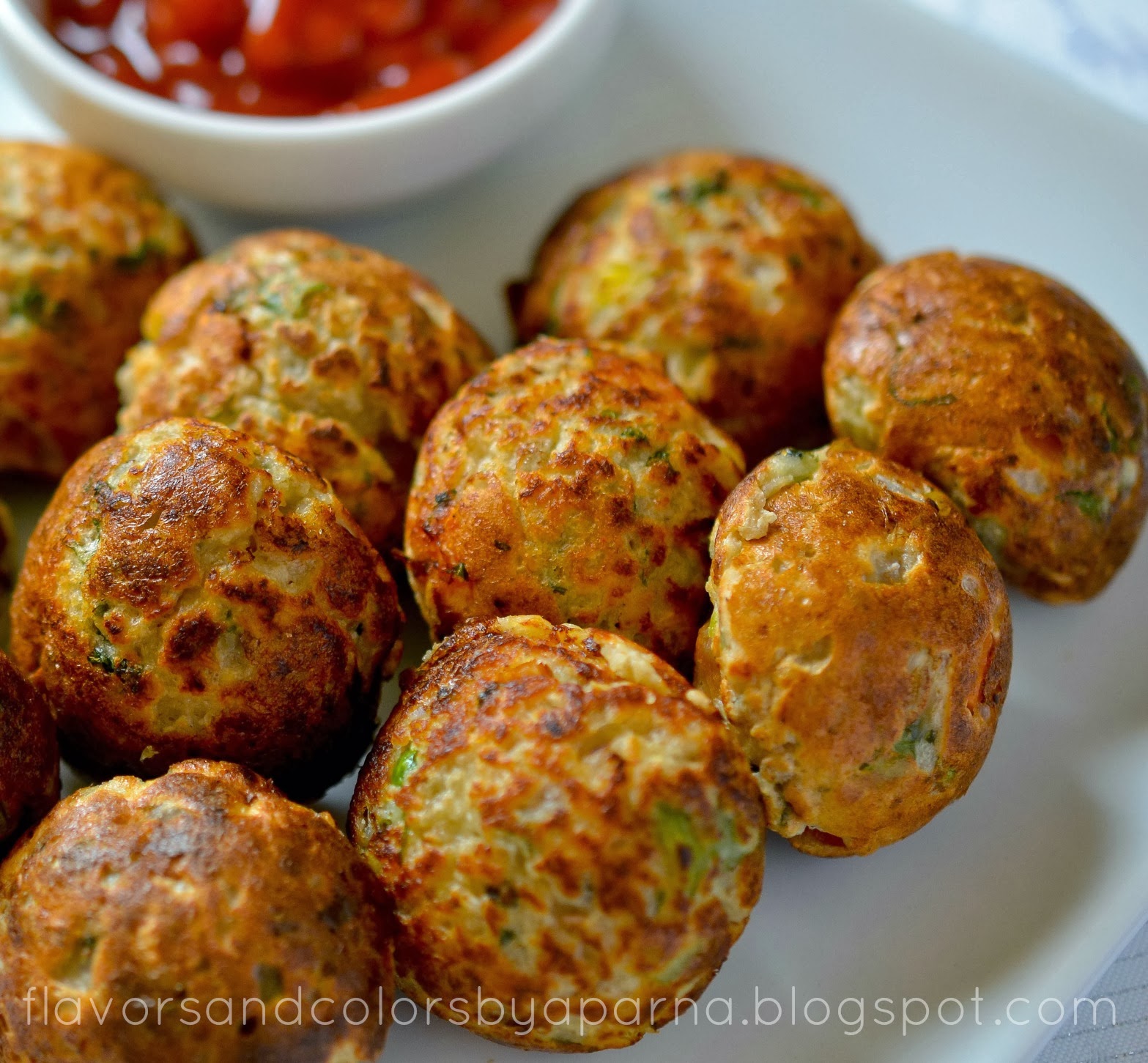 Instant Masala Oats Appos ~ Flavors N Colors