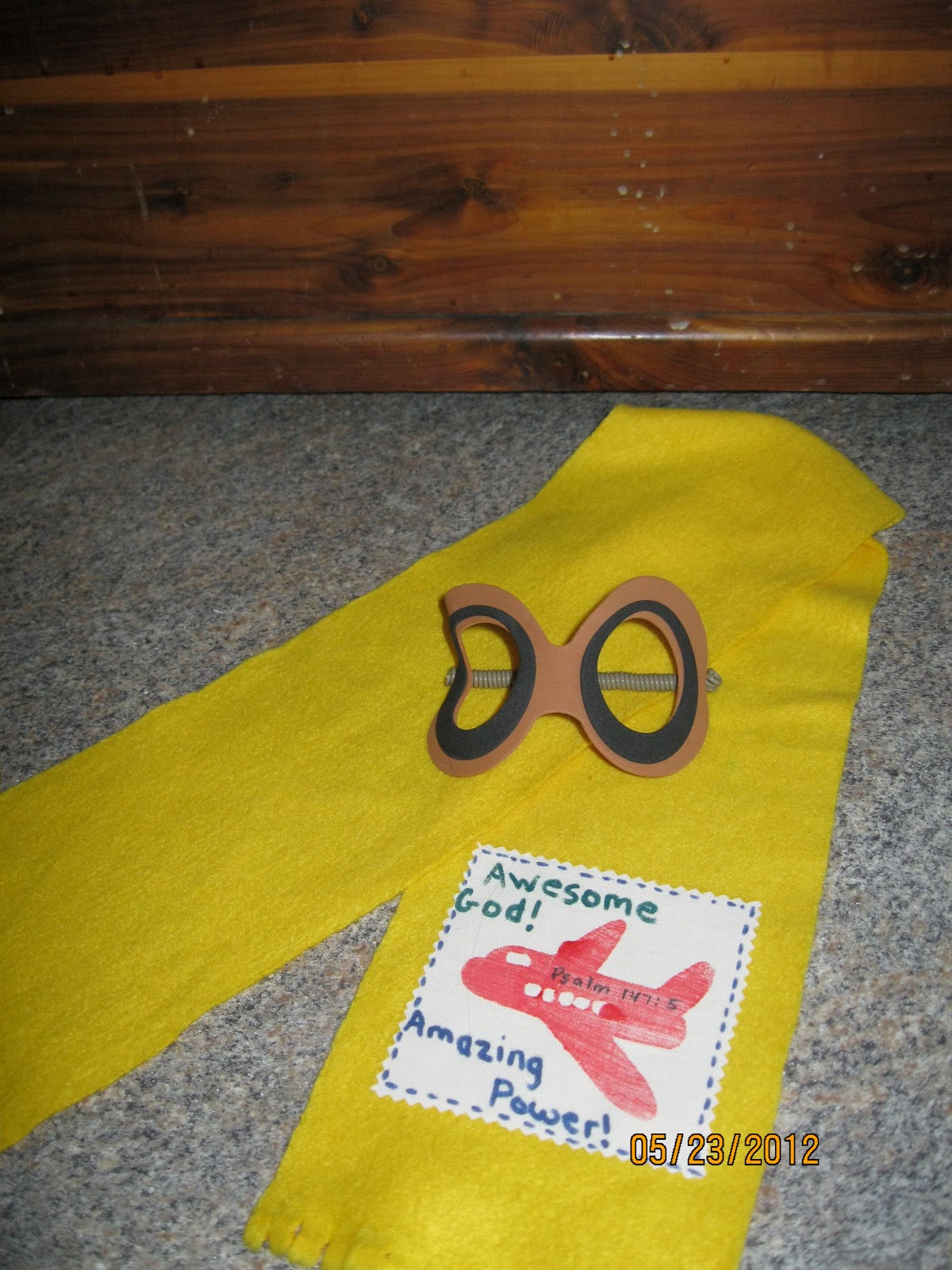 Bee Intentional: Lifeway VBS craft ideas - Day 1