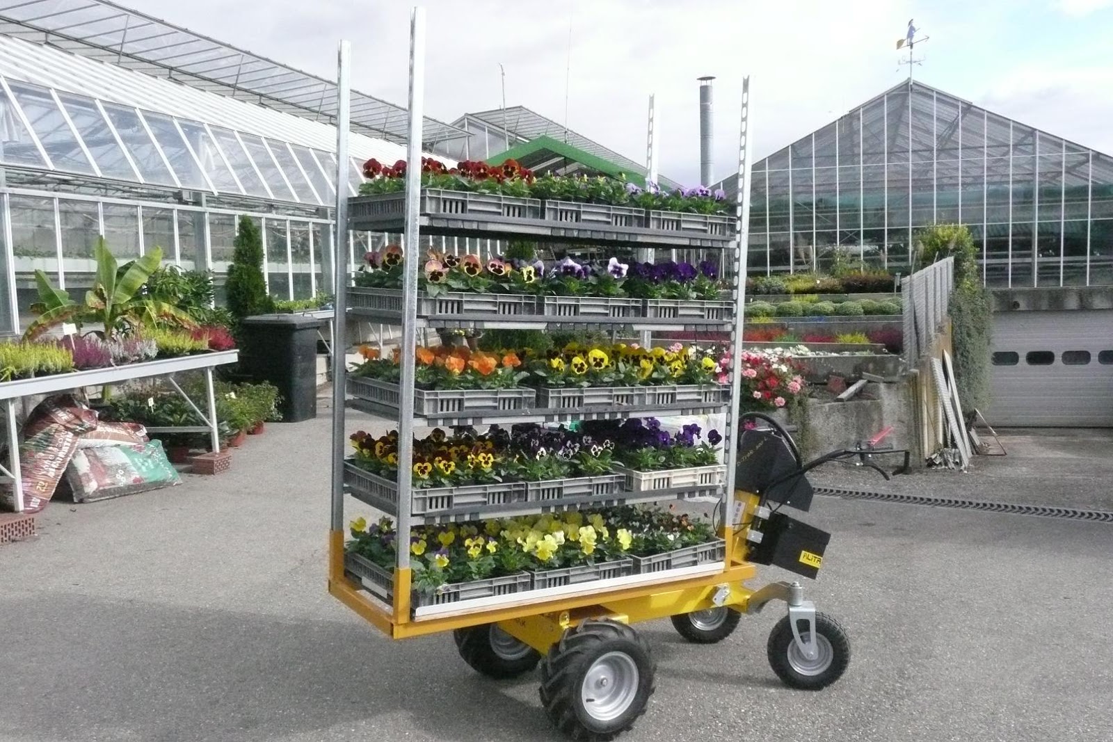 SPO Spacepac Industries Online store: electric pusher mover