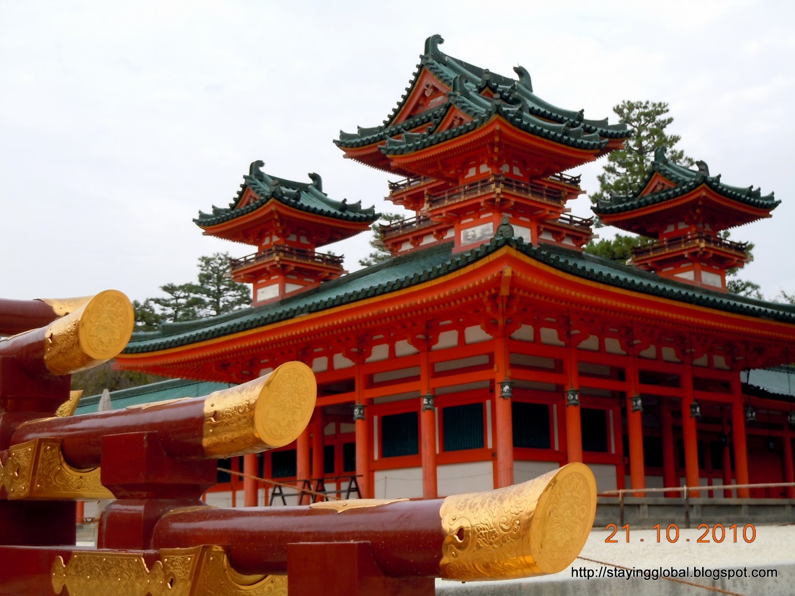 A Global Life: Kyoto : Heian Jingu