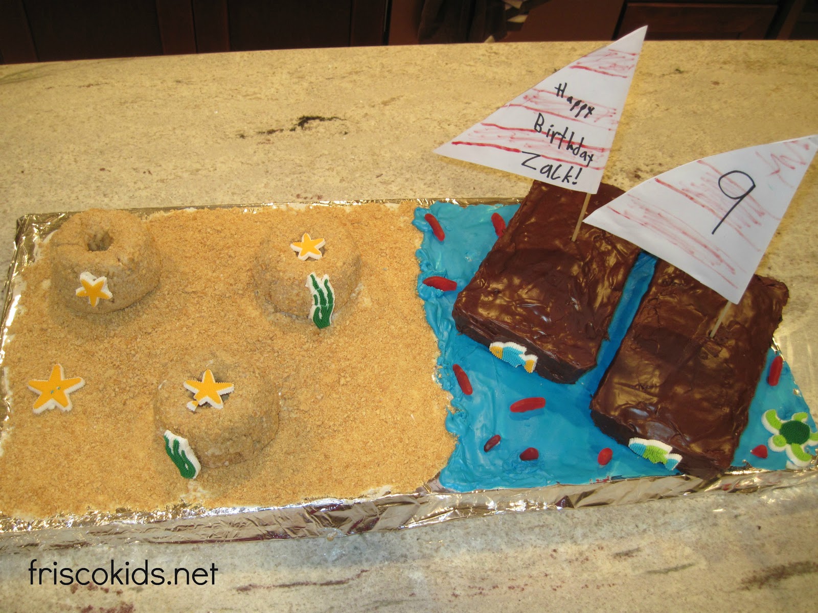Frisco Kids: Sail Boat and Beach Cake