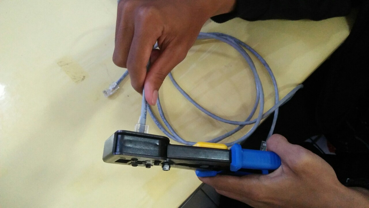 Jaringan Komputer: Implementasi LAN dalam pengkabelan Straight