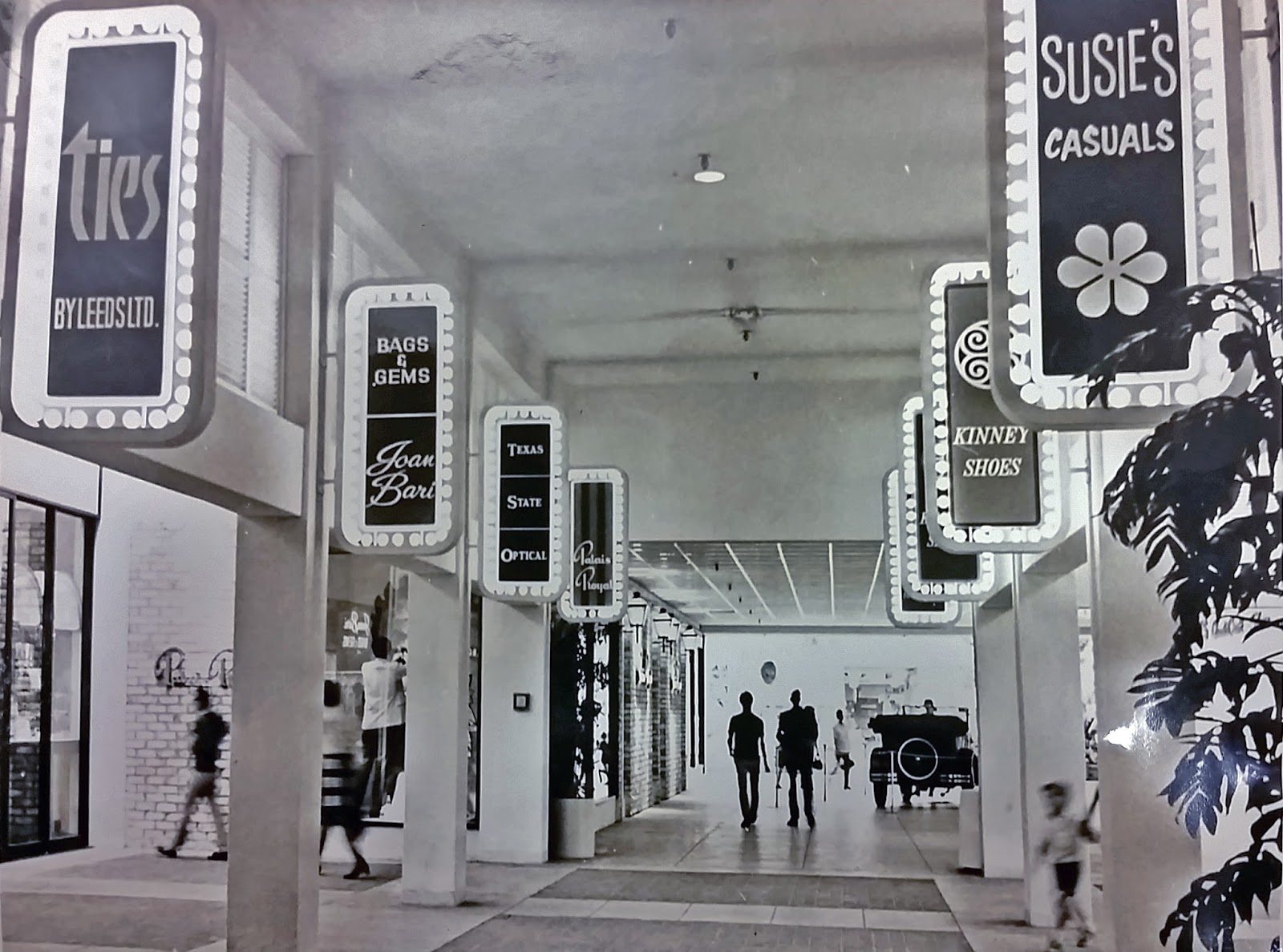South Belt Houston Digital History Archive: Almeda Mall