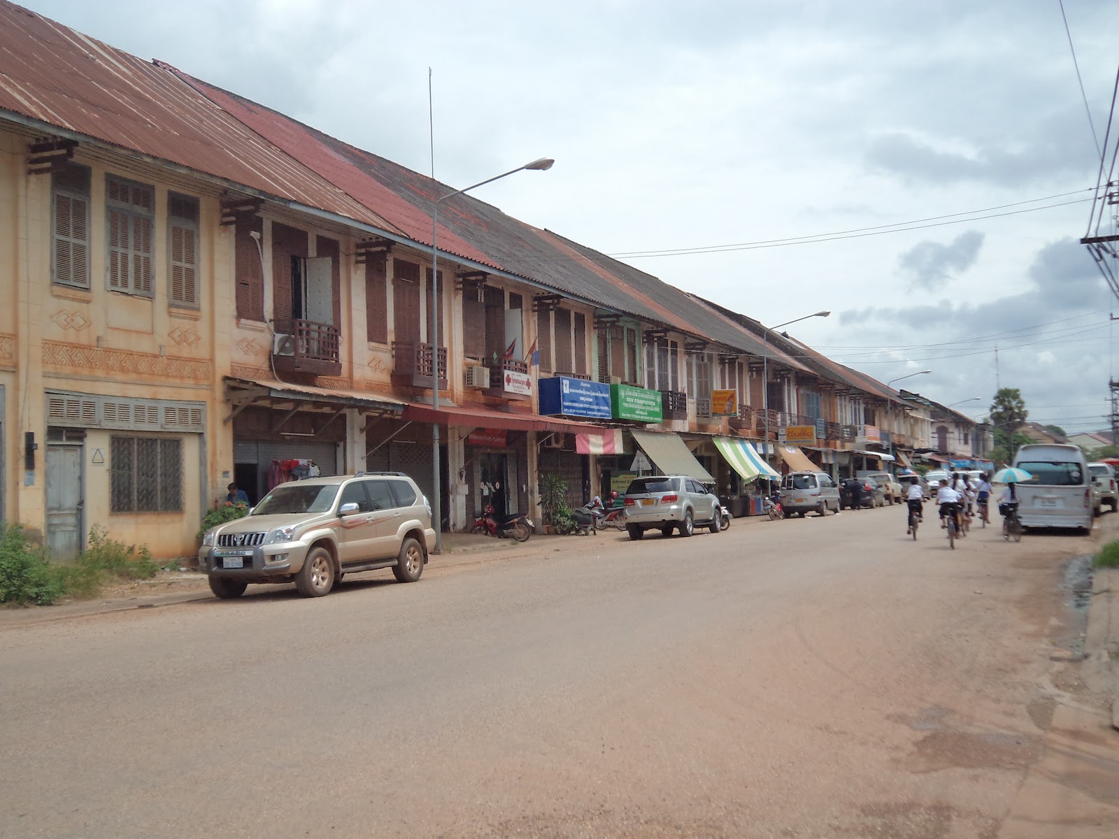 SIMPLE TRIPPER: Thakhek City, Khammouane Province, Lao P.D.R: the Place ...