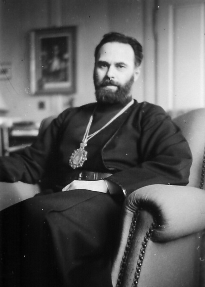 Μ ι κ ρ ό θ ε ο ς: Антоније Блум