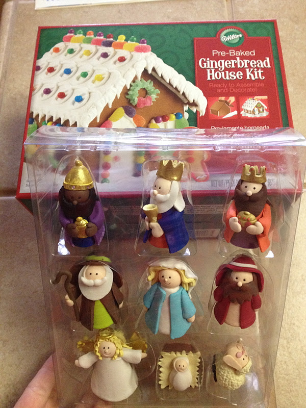 Catholic Cuisine: Happy Birthday Jesus Cupcakes & A Gingerbread Manger