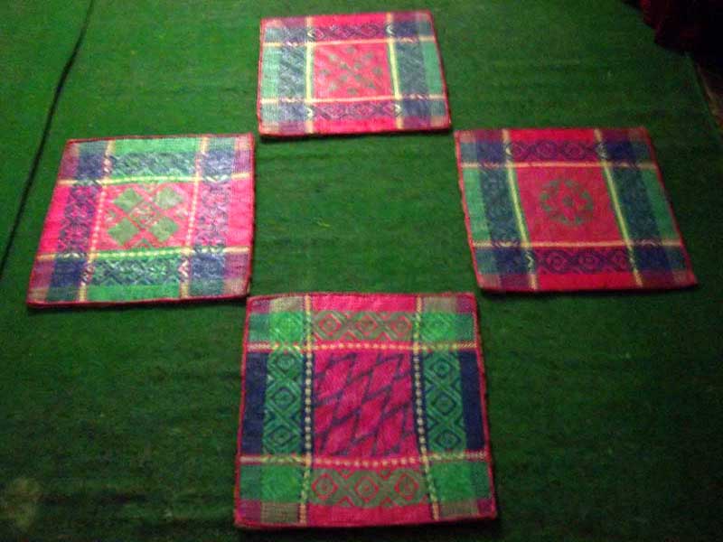 Tikar Lapik Khas Kerinci