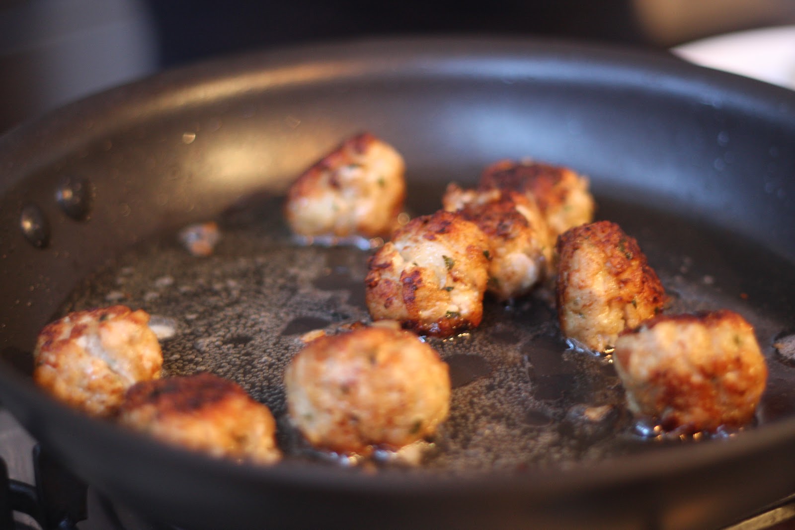 Lisa's Little Library: Charlie's Favourite...Chicken Balls