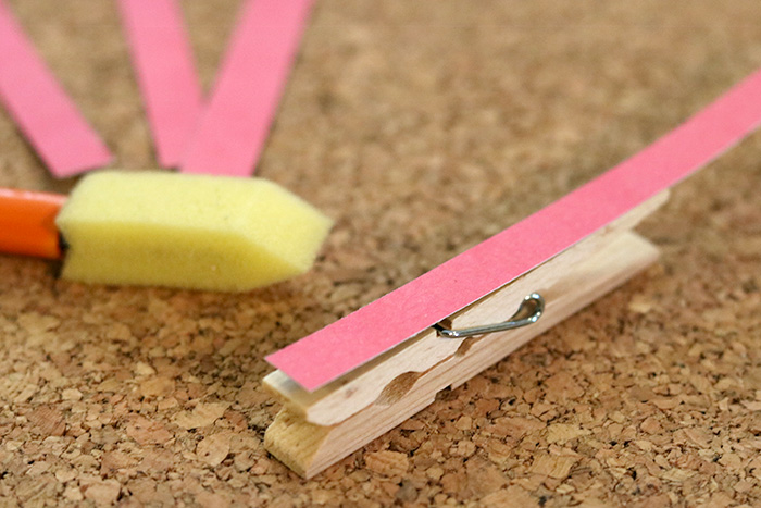 DIY Essential Oil Diffuser for the Car - Everything Pretty